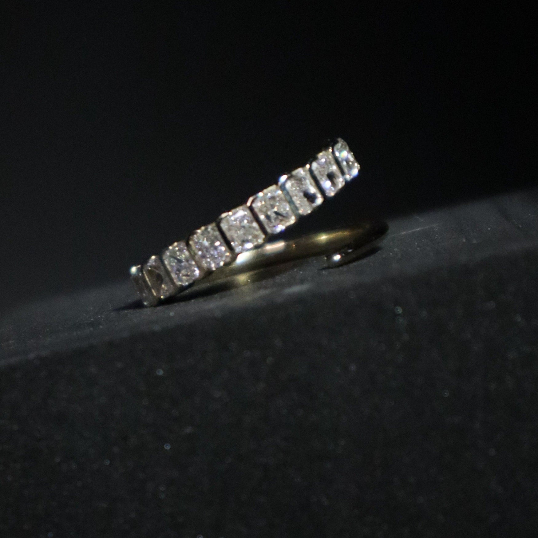 SETTE Signature S Bezel Asymmetrical Radiant Ring